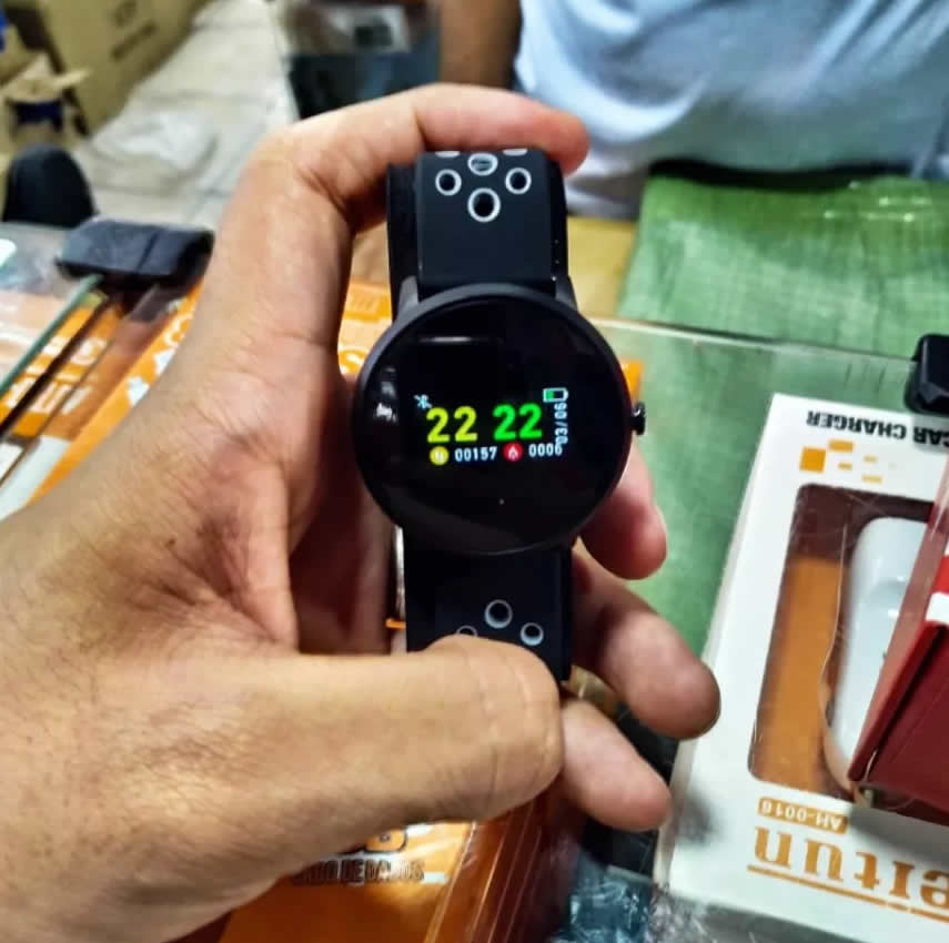 SmartWatch Tomate MTR-09